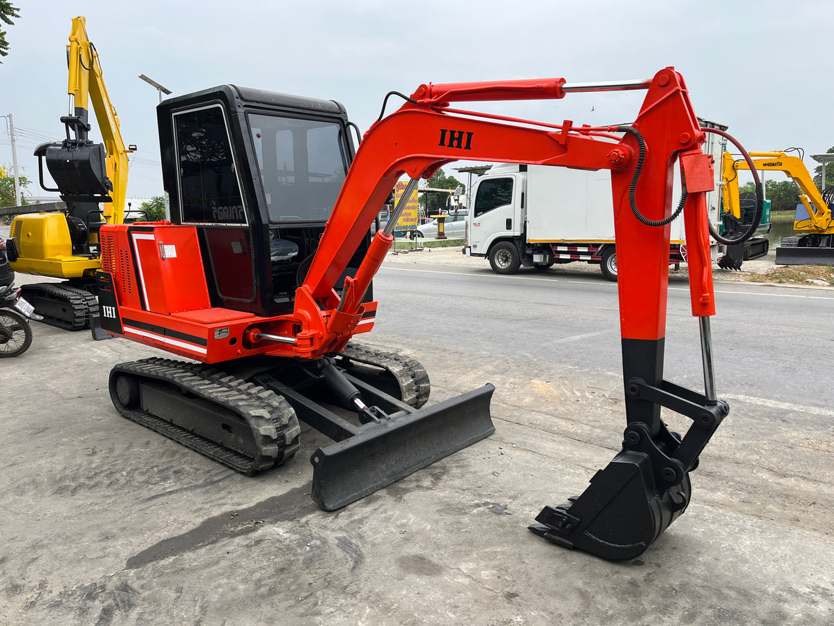 รถขุด IHI IS30GX3 มือสอง 3 ตัน นำเข้าญี่ปุ่น | CNPTRACTOR